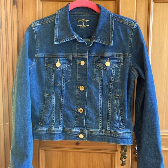 Lilly Pulitzer | Jackets & Coats | Lilly Pulitzer Seaspray Denim Jacket ...